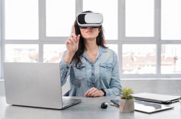 Smart tech trends in 2023 and their impact on education - DotCom ...